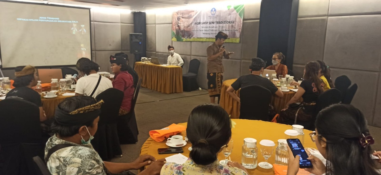 BPNB Bali Harap Muncul Generasi Penerus Kejayaan Dramatari Arja - Pos ...